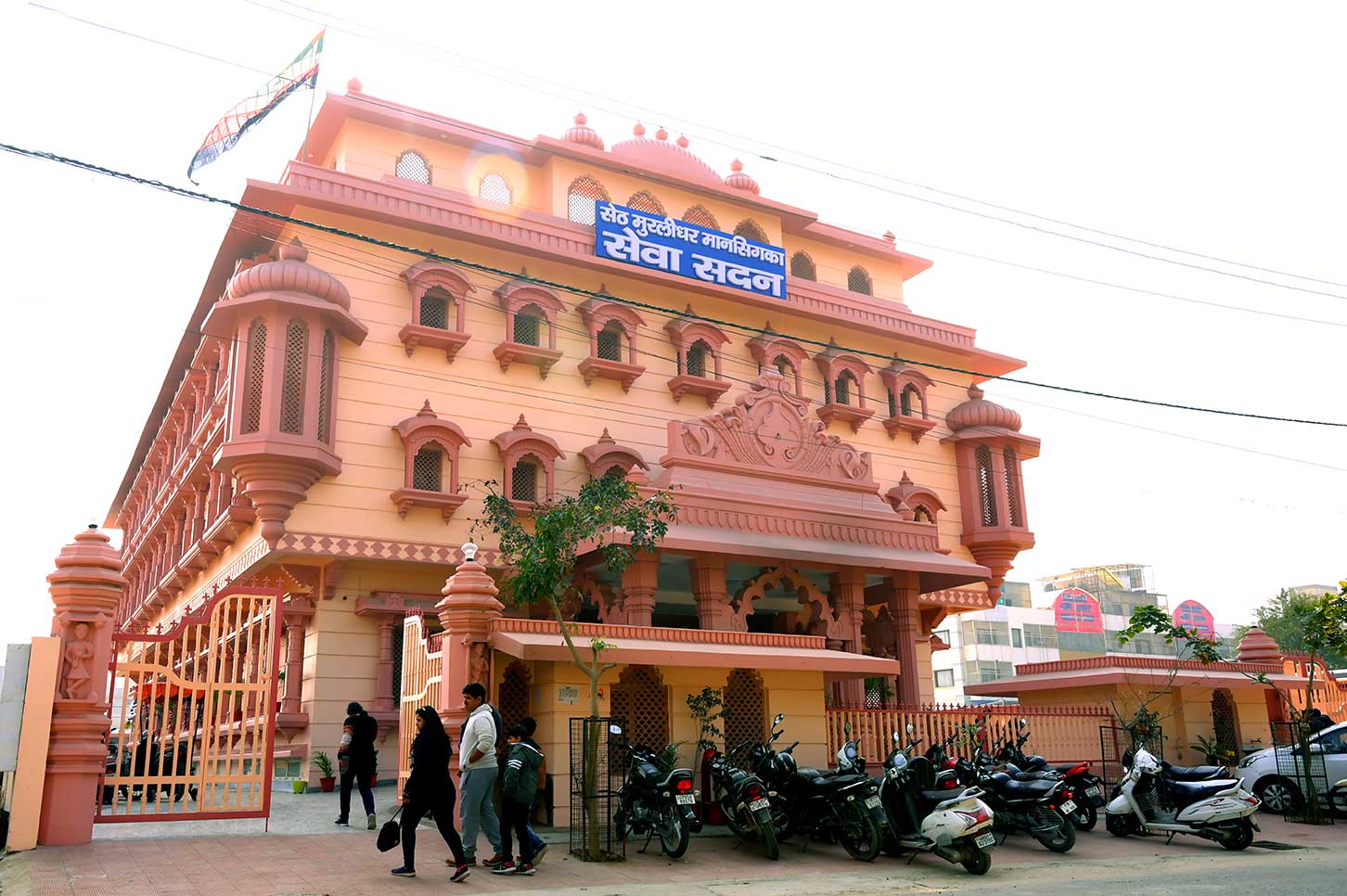 Places to Visit in Agra, Agra is part of the Golden Triangle circuit.
